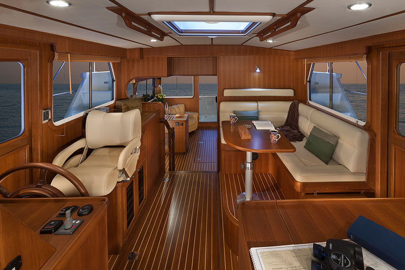 43E Pilothouse - Helmsman Trawlers Europe: Superbly Crafted Trawler Yachts